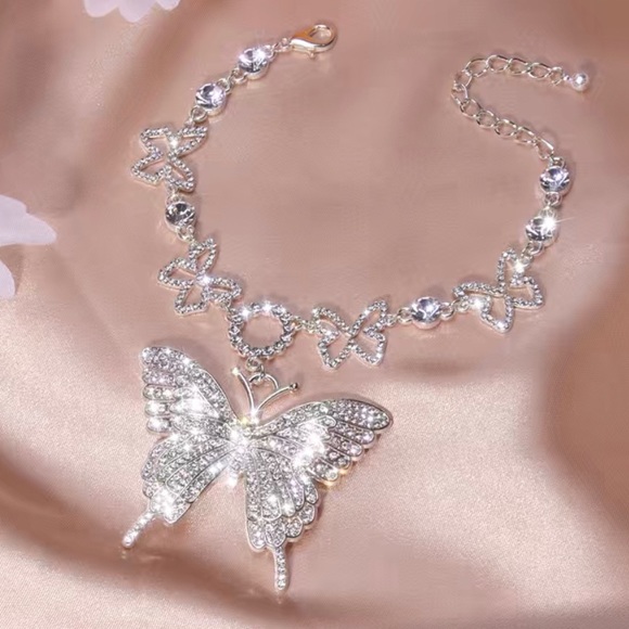 Jewelry | Butterfly Chain Large Butterfly Shape Pendant Adjustable ...